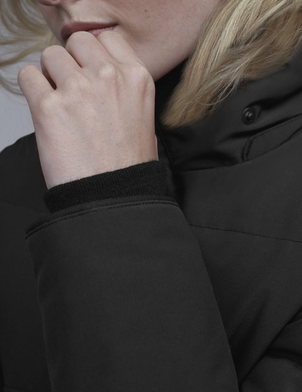 Canada Goose Chelsea Parka - Weaver and Devore Trading Ltd